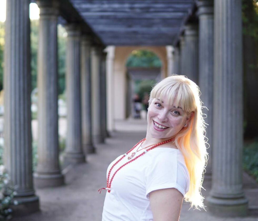 Dare to be yourself! - Lilian Marín